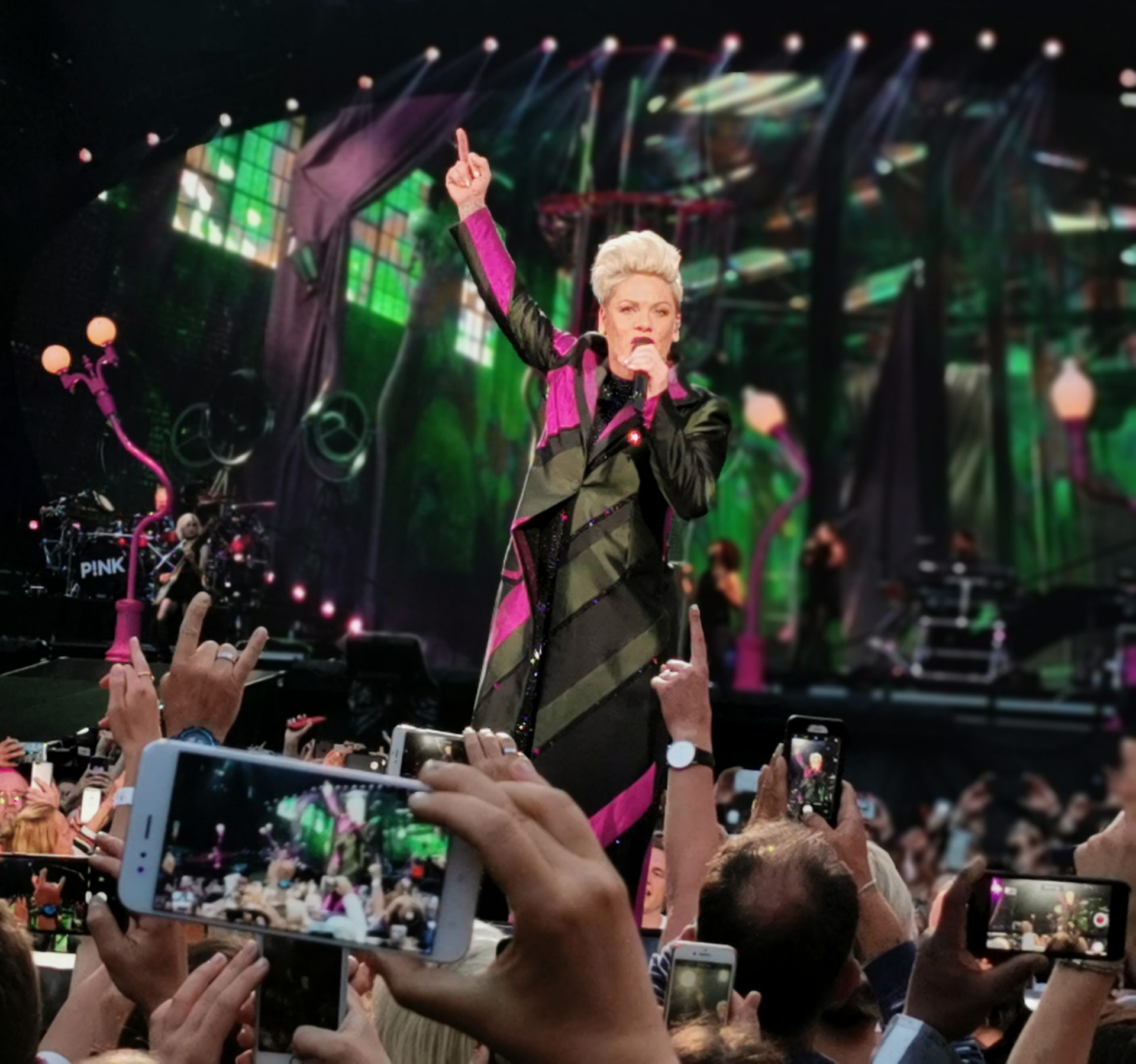 Cum a fost la concertul Pink din Berlin - LIFE.ro