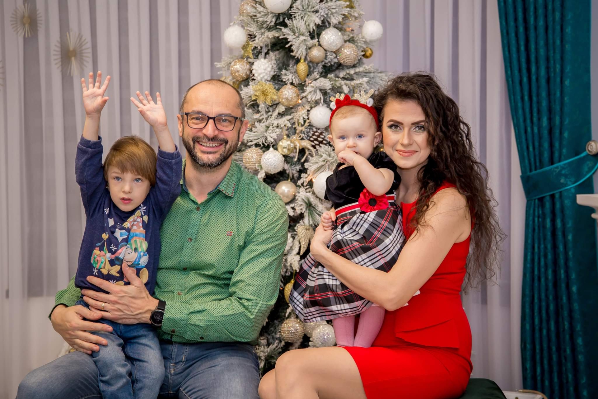 Orice erou își are eroul lui. Povestea lui Victor, copilul prematur ce ...